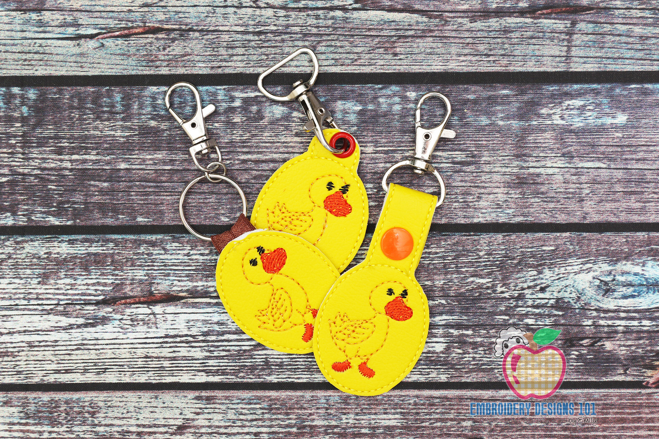 Cartoon Duck ITH KeyFob Snaptab · Creative Fabrica